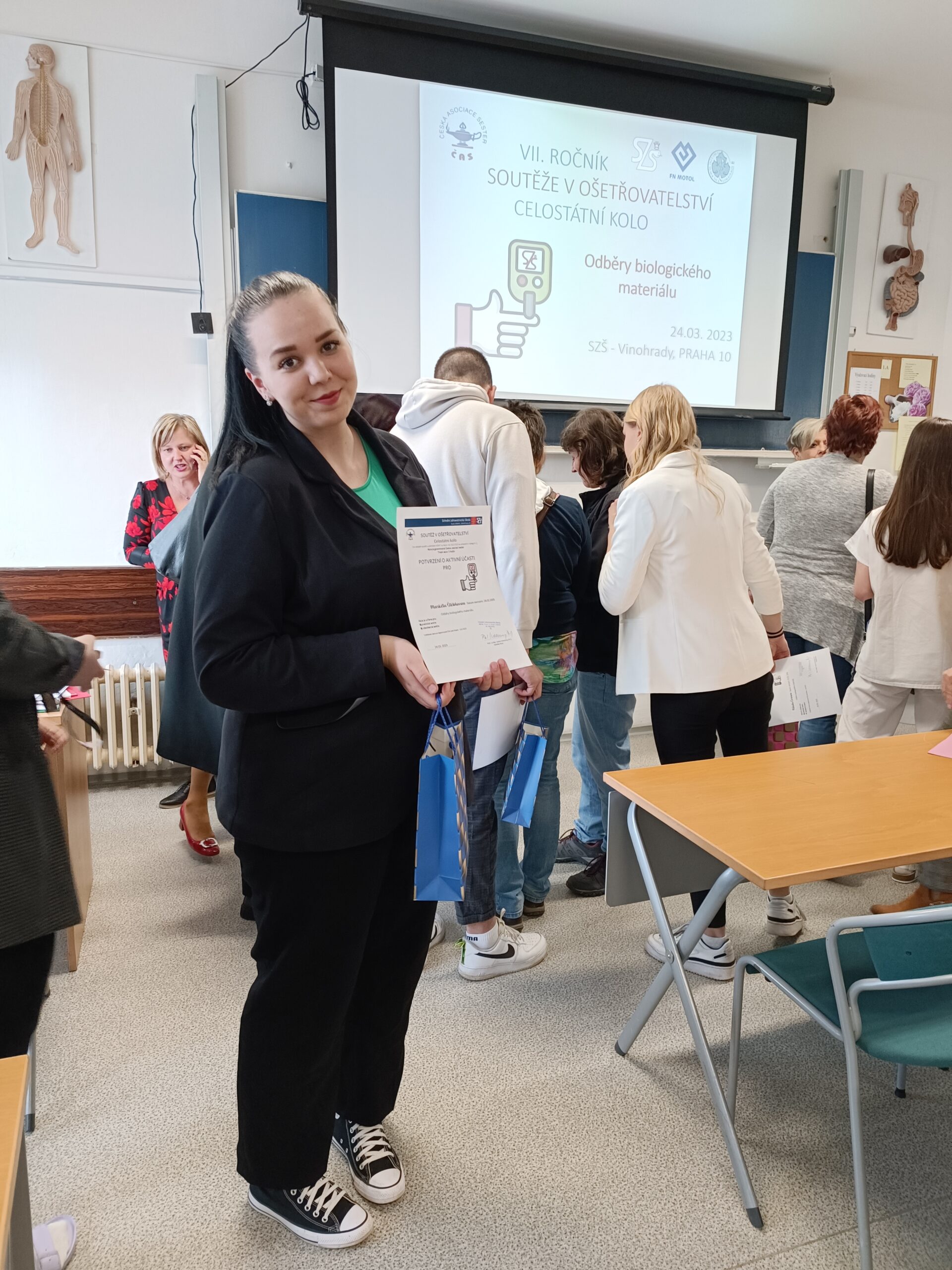 Vítězka školního kola ošetřovatelství nás reprezentovala v Praze ...
